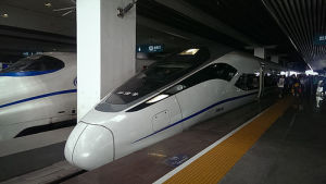 和諧號CRH380D型電力動車組:和諧號CRH380D電力動車組是由青島 -百科知識中文網